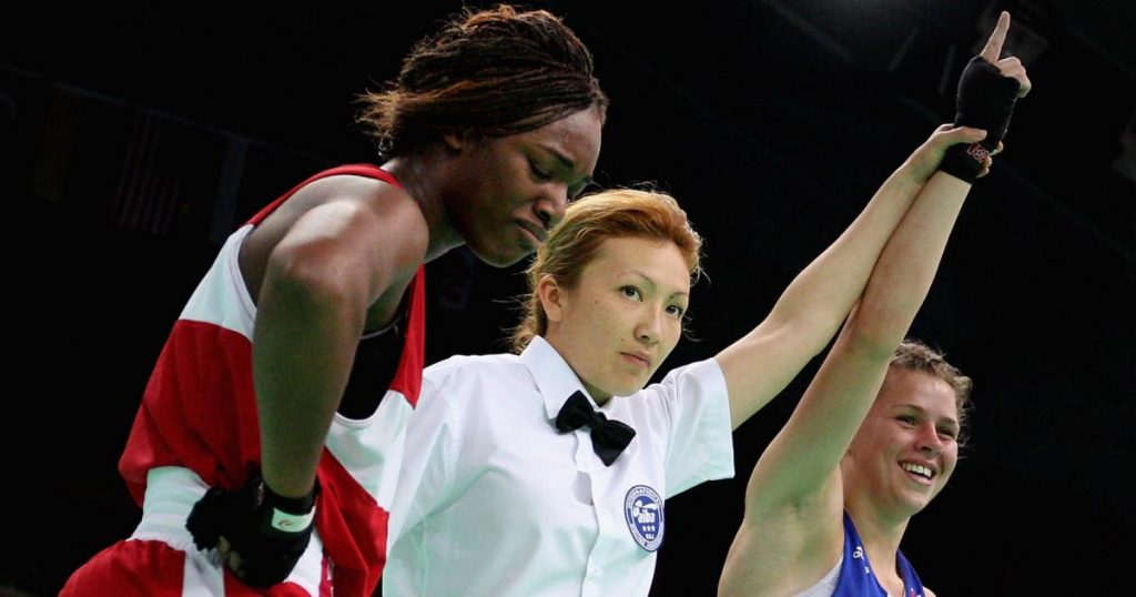 Chronologie du combat Claressa Shields contre Savannah Marshall ...