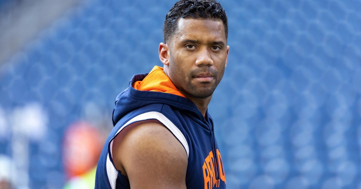 La publicité de Russell Wilson dans le métro, expliquée : Comment les ...