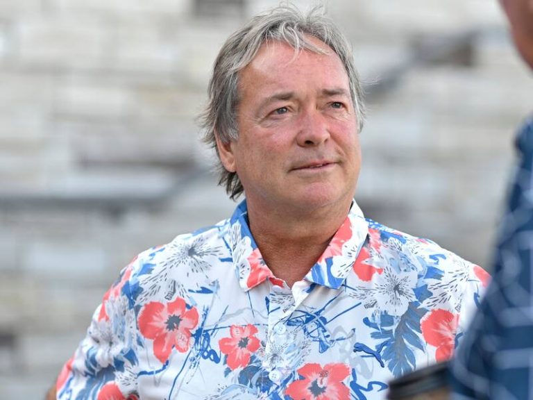 Dans les coulisses, Pierre Gervais serait ébranlé - Paris sportifs au ...