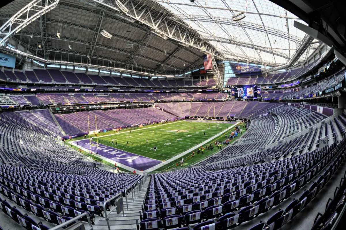 "NFL Update on July 8: A Vikings Rookie Player Has Died" - Paris ...