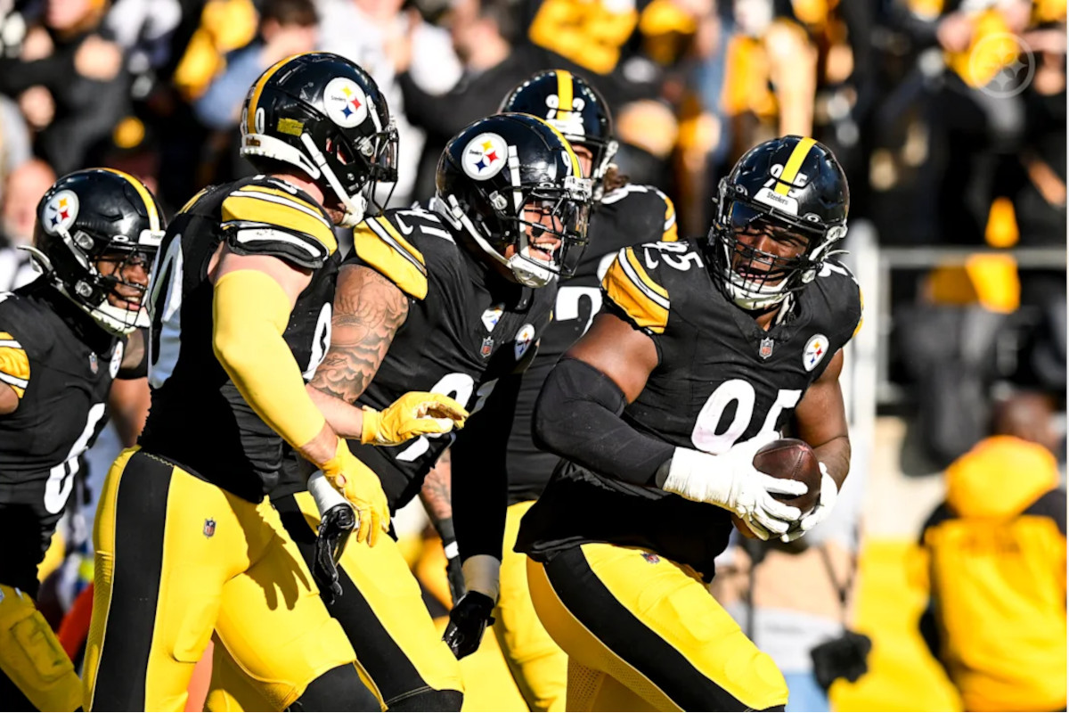 [History] The Visual Identity of the Pittsburgh Steelers - Paris ...